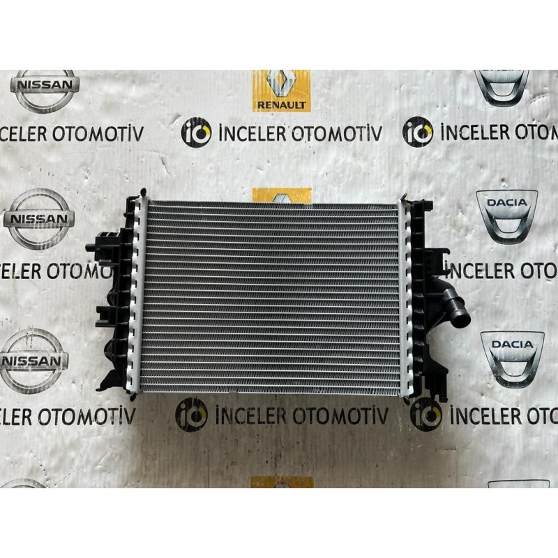 214109135R CLIO V 5 INTERCOOLER TURBO RADYATÖRÜ MAIS