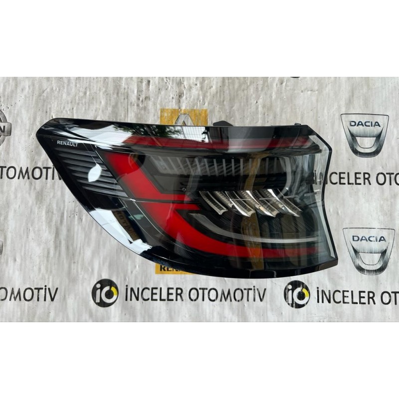 RENAULT